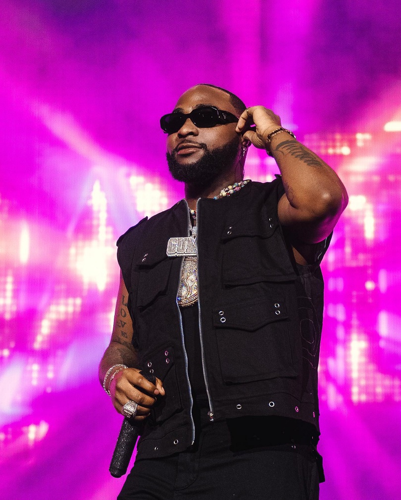 Umuhanzi Davido ategerejwe n’abanyaKigali mu gitaramo - Impuruza